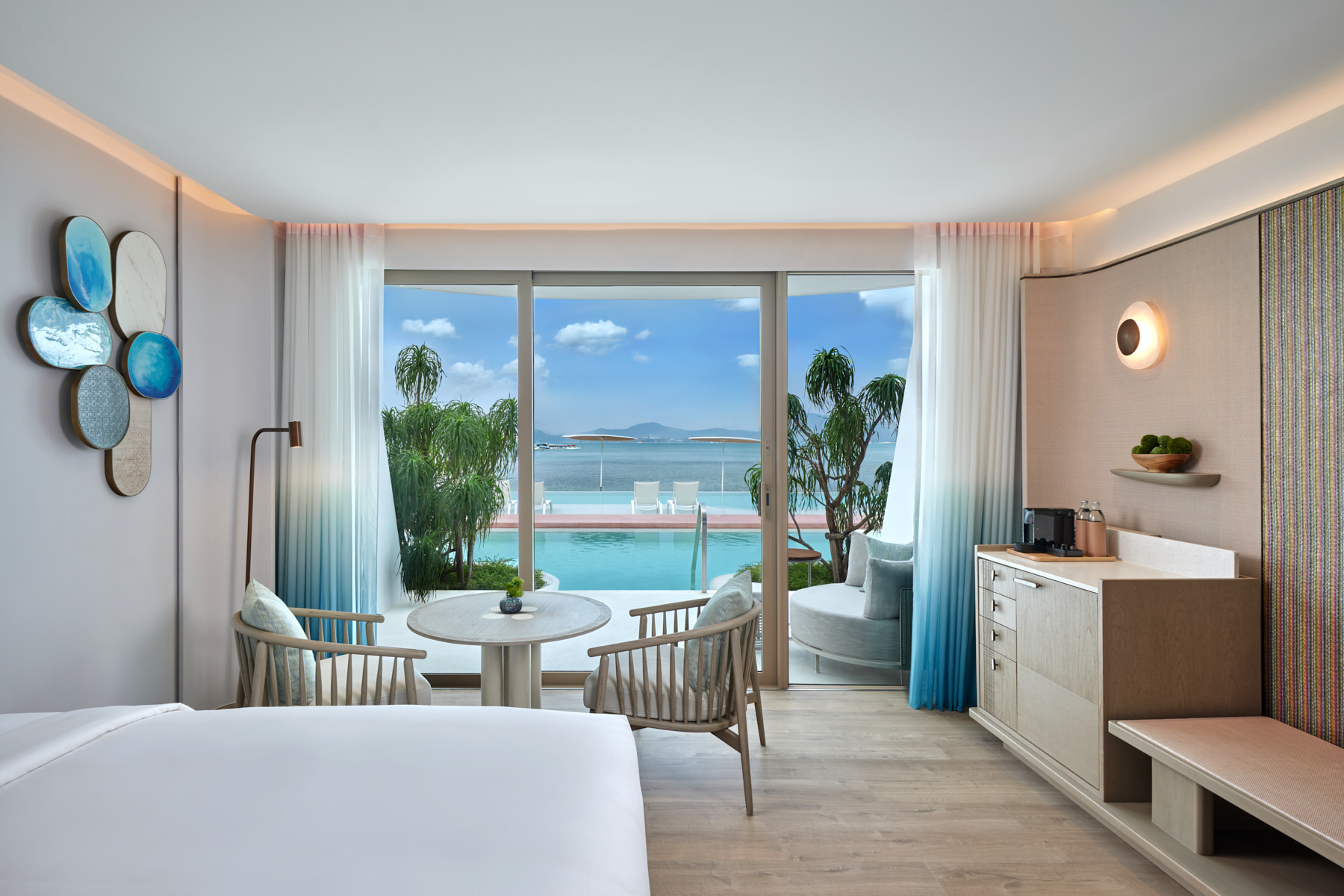 Veranda Resort Phuket l 5-star Beachfront Holiday