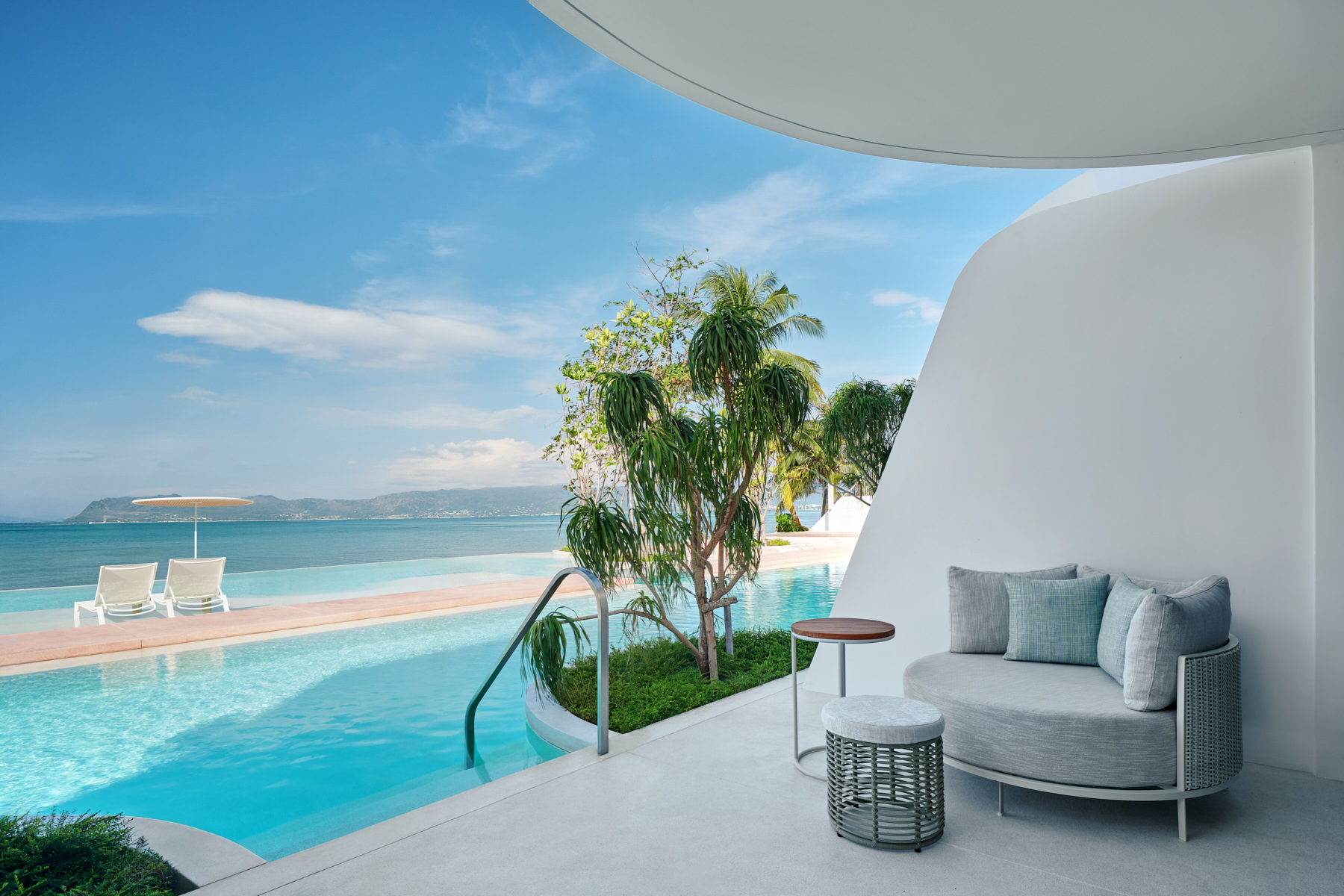 Oceanfront Pool Access | Veranda Resort Phuket